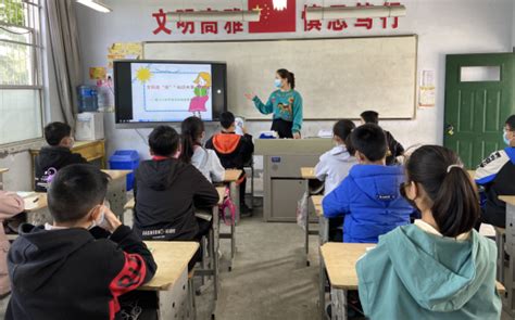 南郑区黄官镇水井小学开展世界读书日主题活动 汉中市教育局