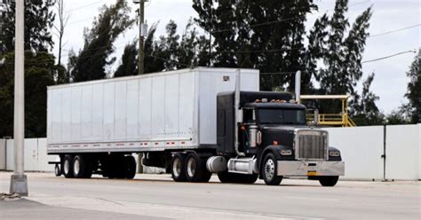 Manual Vs Computerized Checks Pros And Cons For Small Businesses Ecommerce Fastlane