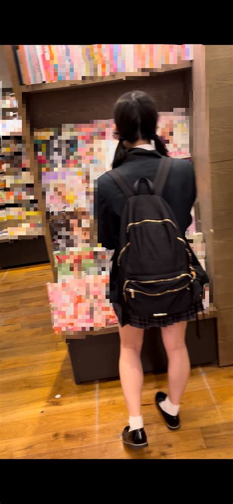 Vol 27 続！大人気激カワ Kのドスケベtバックを逆さ撮り Pmgd