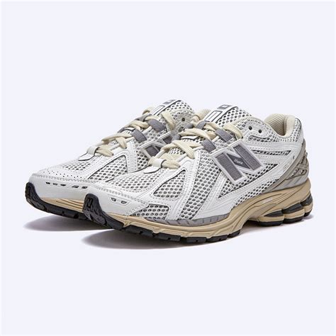 뉴발란스 NEW BALANCE M1906RP M1906R