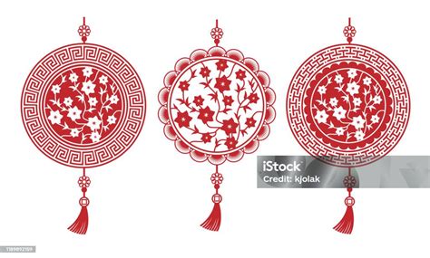 흰색 배경에 세 개의 빨간색 중국어 부적의 집합입니다 매우 사실적인 일러스트레이션 펜던트에 대한 스톡 벡터 아트 및 기타 이미지
