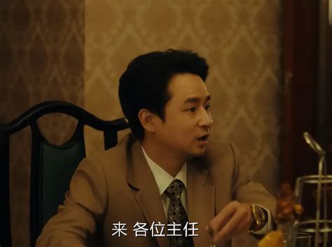 才播4集，就冲上热度第一，终于有让我熬夜狂追的悬疑剧了