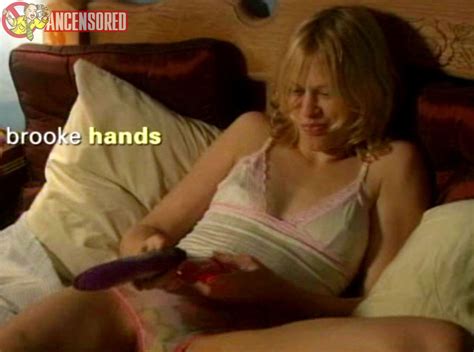 Eating Out Nude Pics Page