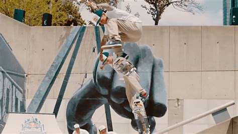 How To Add A Sweet Freeze Frame Effect To Your Videos Fstoppers