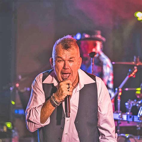 A Working Class Man Comes To The Pub Mackay Whitsunday Life A Working Class Man Comes To The Pub Mackay Whitsunday Life