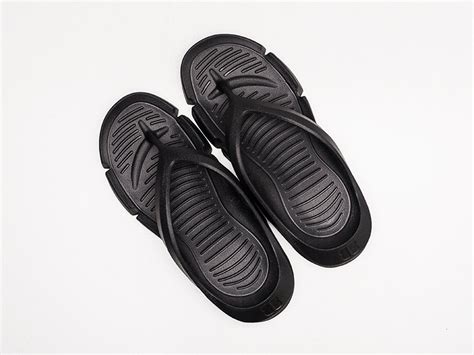 Сланцы Balenciaga цвет Черный купить по цене 2300 рублей в интернет ...