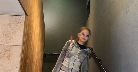 블랙핑크 제니 패션의 완성은 선글라스 [ten★]