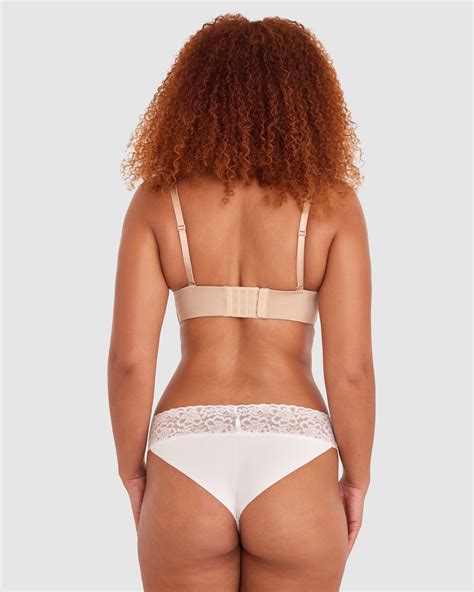 Bras N Things Inner Essence Full Cup Plunge Bra Black 01325402