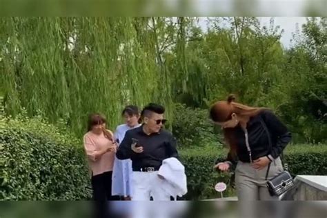 无论她是谁，当遇到这种情况时，我都会去做，保护女性是我们男人的职责！