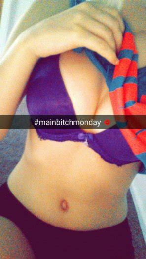 Purple Bra Flash Porn Pic Eporner