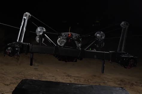 Lattice Is A Modular Robotic System For Transporting Materials On The Moon Works Like A Zip