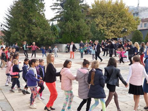 Честват празника на Община Борован