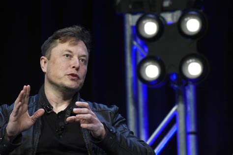 Elon Musk Rebuffed In Bid To Move Tesla Tweet Trial To Texas Metro Us