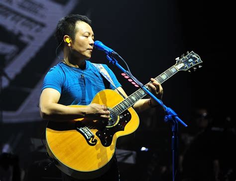 许巍郑州演唱会2023会唱哪些歌曲？门票在哪买？ 黄河票务网