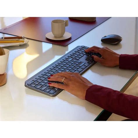 Logitech Mx Keyboard Silver Techinn