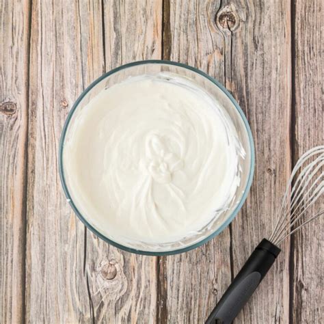Creamy No Crust Cheesecake Recipe