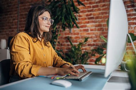 15 Examples Of Call Scripting Your Agents Can Use Today