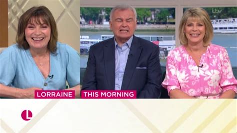 Lorraine Kelly Reveals All About Sex Life With Her Husband After Going Through Menopause The