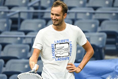 Yannick Hanfmann Italian Open World No 3 Daniil Medvedev Downs Yannick Hanfmann To Meet