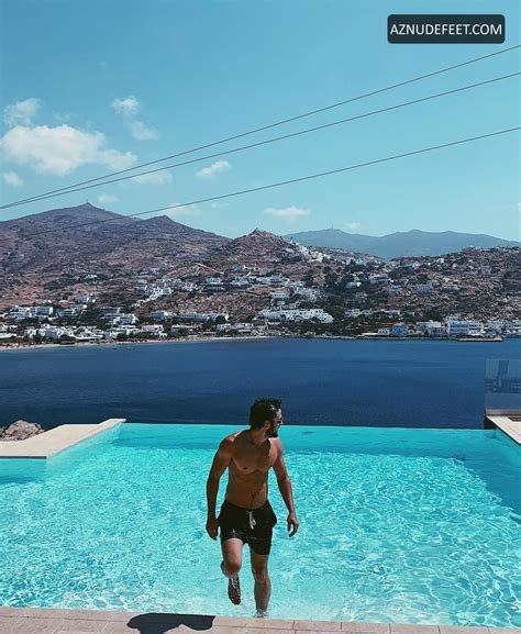 Tyler Hynes Feet Aznudefeet Men