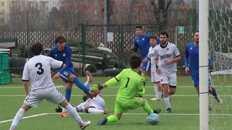Fugallo Lo Show Da Tripla Rovina Il Debutto Di Farolfi Al Fiorano