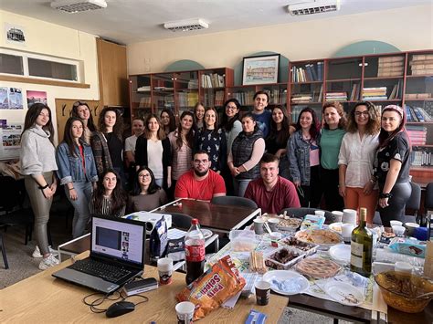 ВТУ Катедра Романистика Ден на италианския език и култура 2023