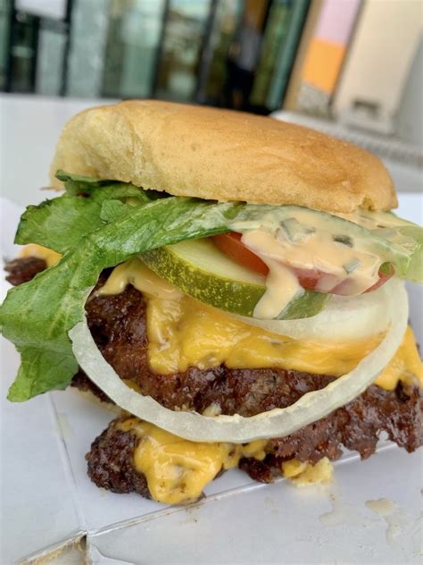 Shake Shack Bay Street Updated June 2026 162 Photos And 122 Reviews 5614 Bay St Emeryville