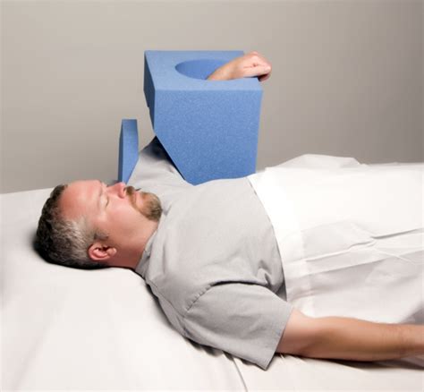 Carter Arm Pillow Adult Cap 2008