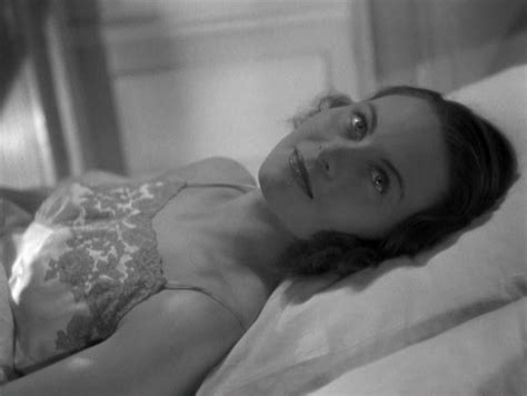 【amazonプライムvで無料】仏映画界の美しい瞳 ミシェル・モルガン『霧の波止場』 映画女優のエレガンス