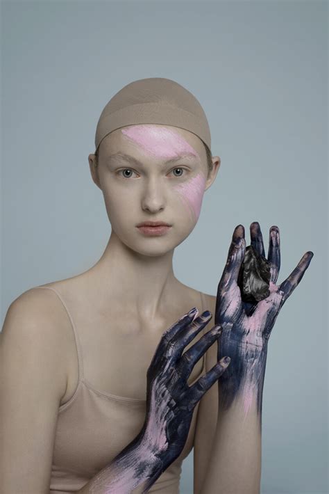 Le Eroine Di Un Paese Perduto Di Slavica Veselinovic