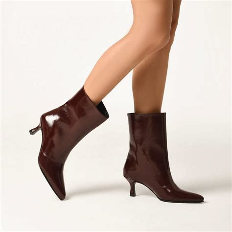 ჩვენი ეზოს ამბები Jikia News ულამაზესი ბროწეულები Anemone • ანემონე ში შენისახლიჯიქიაზე 📍 ა