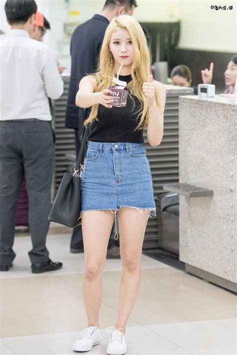 [러블리즈]청치마 입은 미주 걸그룹 갤러리 에펨코리아