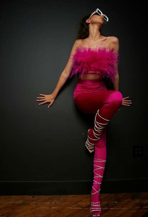 Meet Taylor Alyssa Canvasrebel Magazine