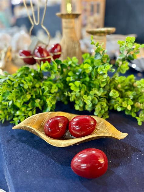 საწყობი ბიბი 🌿დეკორატიული თეფში ოქროსფერი ფასი 13 50₾ Facebook