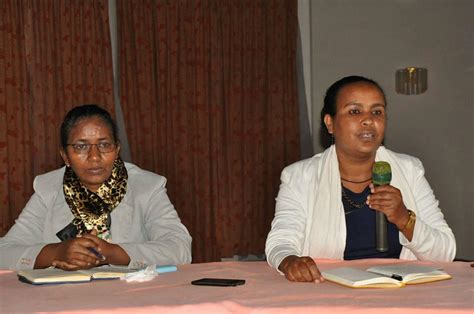 ሚኒስቴር መስሪያ ቤቱ በህፃናት ክብካቤና ሁለንተናዊ እድገት ዙሪያ ያሰለጠናቸውን 55 የህፃናት ተንከባካቢ ሞግዚቶች አስመረቀ የኢፌዴሪ የሴቶች፣ ህፃናትና