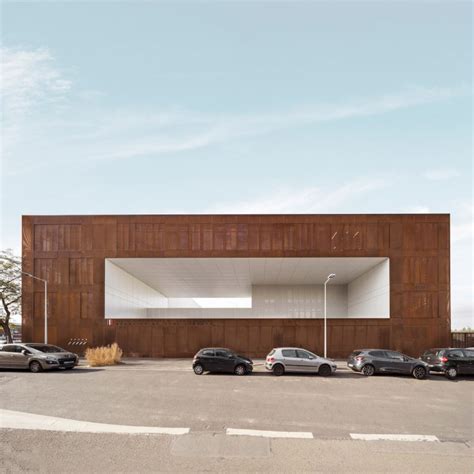 LAN Architecture Reclads Bordeaux Tower Blocks