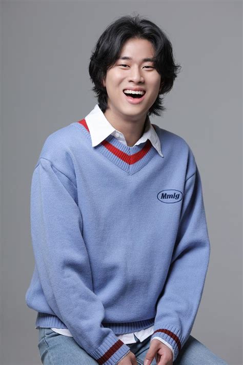 이무진 비우고자 노력한 시간 덕에 비로소 사랑받는것 같아요 스타투데이