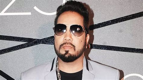 Singer Mika Singh Wont Celebrate His Birthday In Wake Of Sidhu Moose