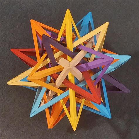 Aurora Ten Interlocking Triangular Dipyramids Designed By Byriah