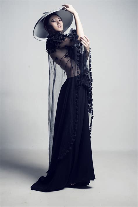 Indonesian Models Photo