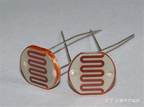 Arduino雨滴传感器原理【雕爷学编程】arduino动手做（2） 光敏电阻模块 Csdn博客