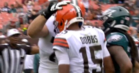 Josh Dobbs Goes Viral With 36 Yard Run In Torn Jersey In Cleveland Browns Preseason Game Vs Eagles