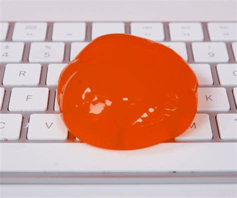 Why You Need Cleaning Putty And How To Make Your Own South And