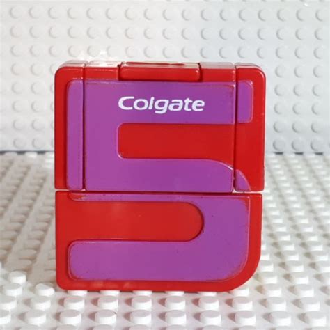 Colgate Alphabet Robots Alphabet Transformation Robot 알파벳 로봇 합체 놀이