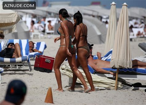 Eda Taspinar Sexy In A String Bikini On Miami Beach AZNude