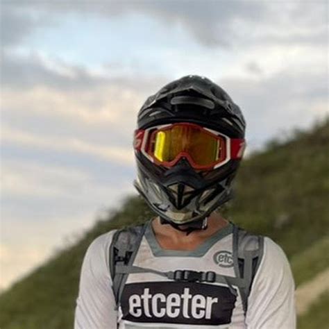 Fernando Ribeiro Youtube