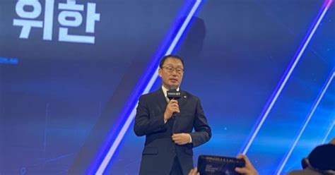 Kt 초거대 Ai ‘믿음 공개구현모 산업문제 돌파할 핵심도구”