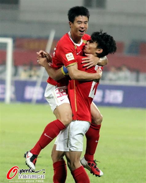孙祥郑智吉和祥智大山谷图库