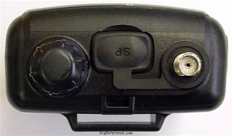 ICOM IC R Handheld HF VHF UHF Scanner Receiver RigReference Com