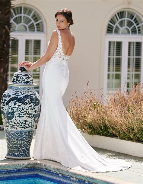 Wedding Dress Detailed Back Hotsell